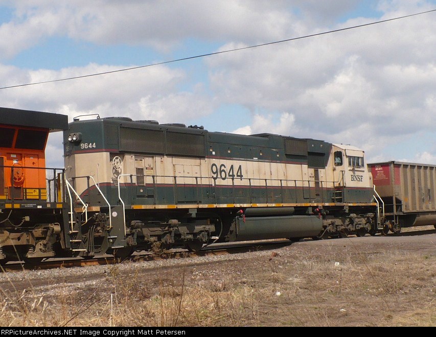 BNSF 9644